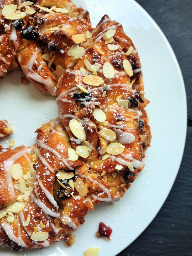 A Delightfully Fruity Couronne – Kitchen Feasts